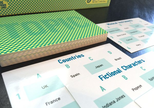 The Chameleon Game Review – Meeple Mountain