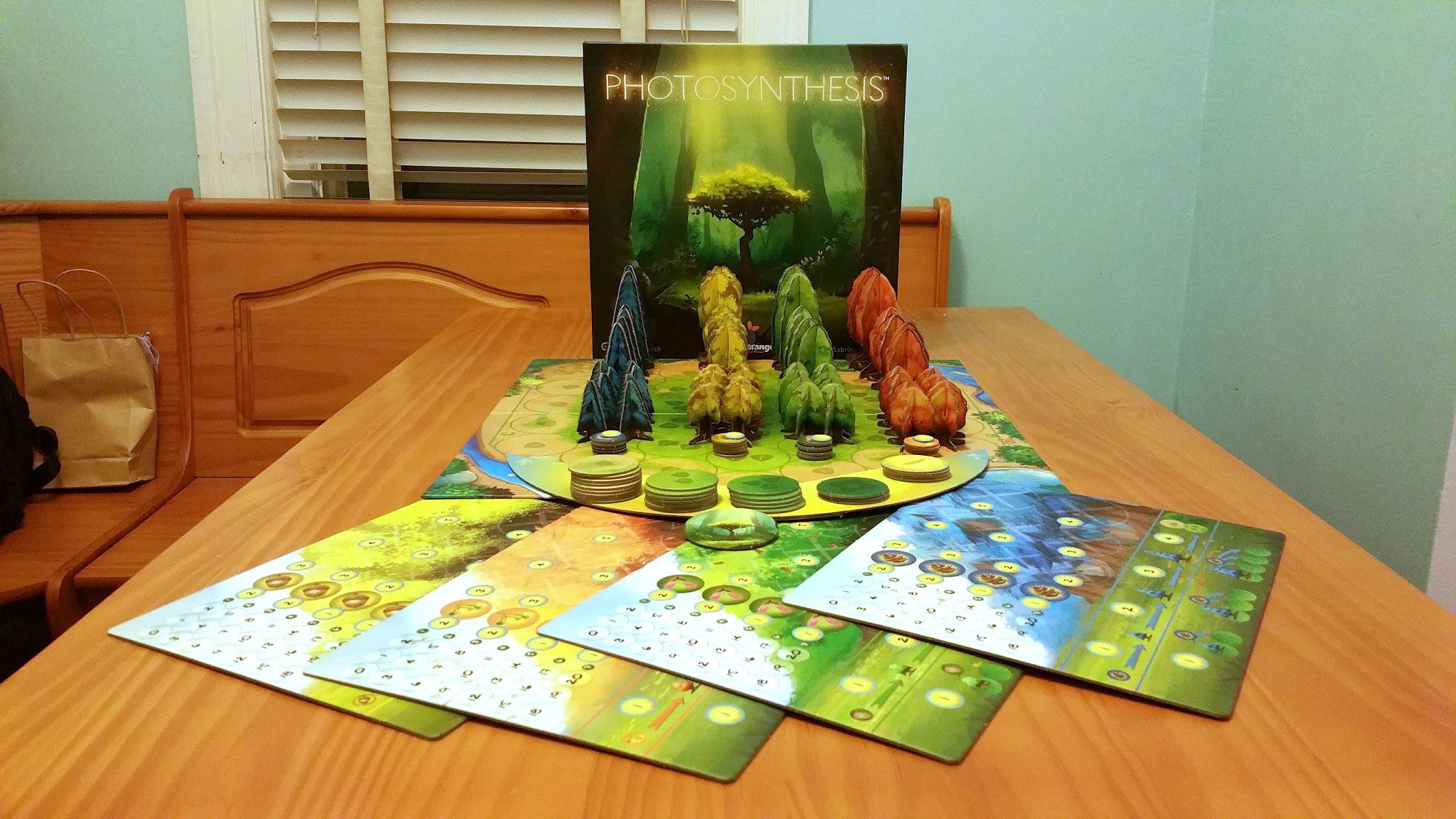 Photosynthesis Game Review – Meeple Mountain