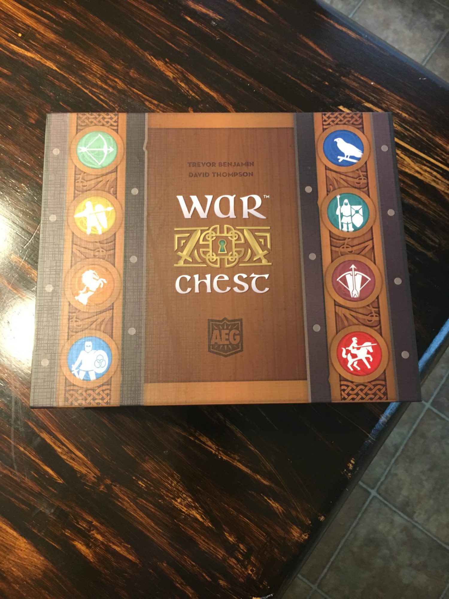 War Chest Game Review – Meeple Mountain