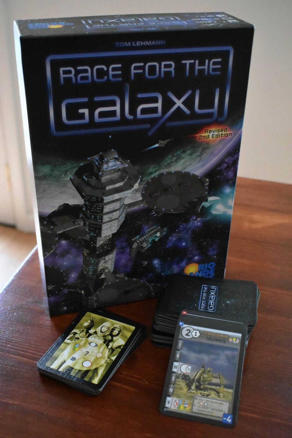 Race for the Galaxy Game Review – Meeple Mountain