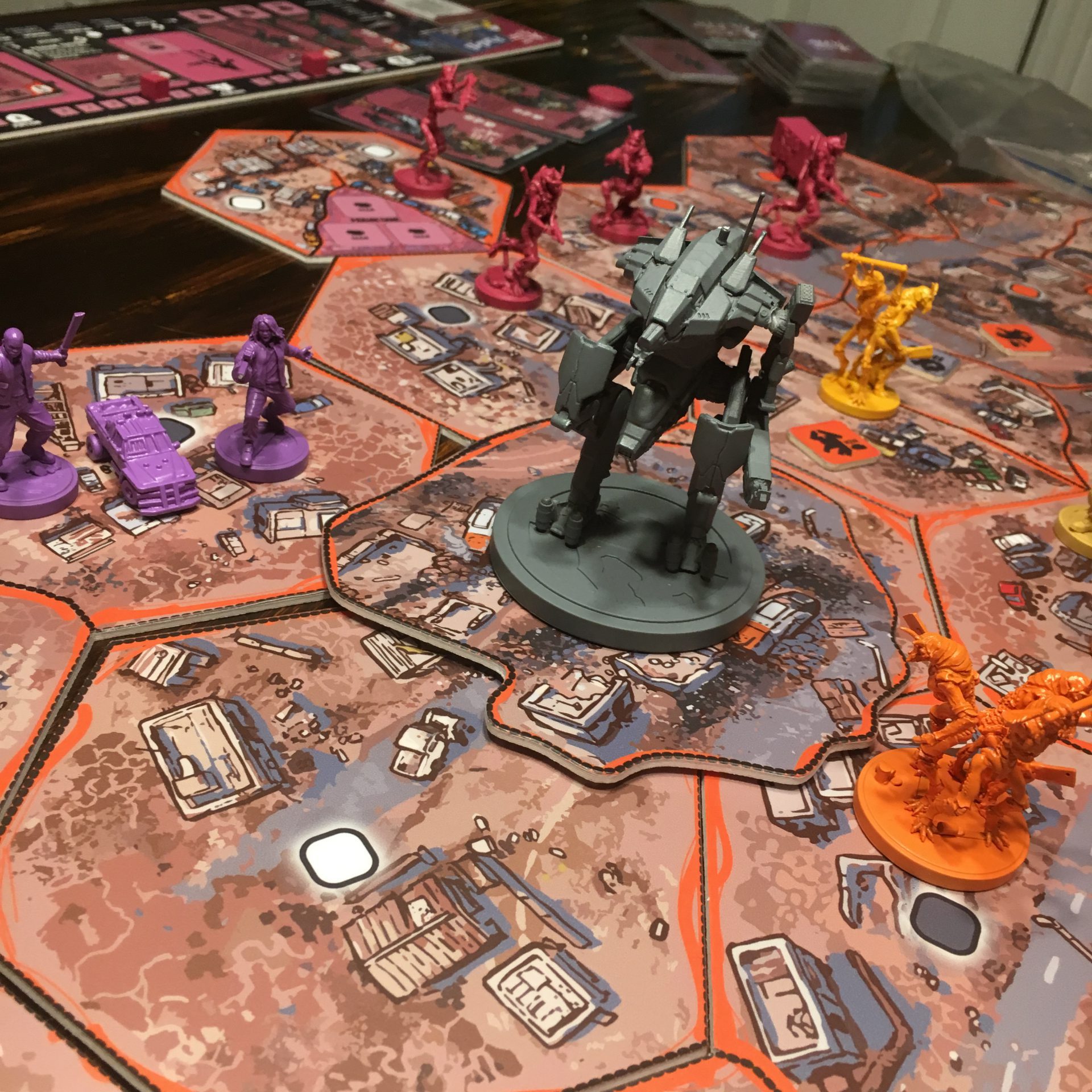 District 9 Game Review – Meeple Mountain