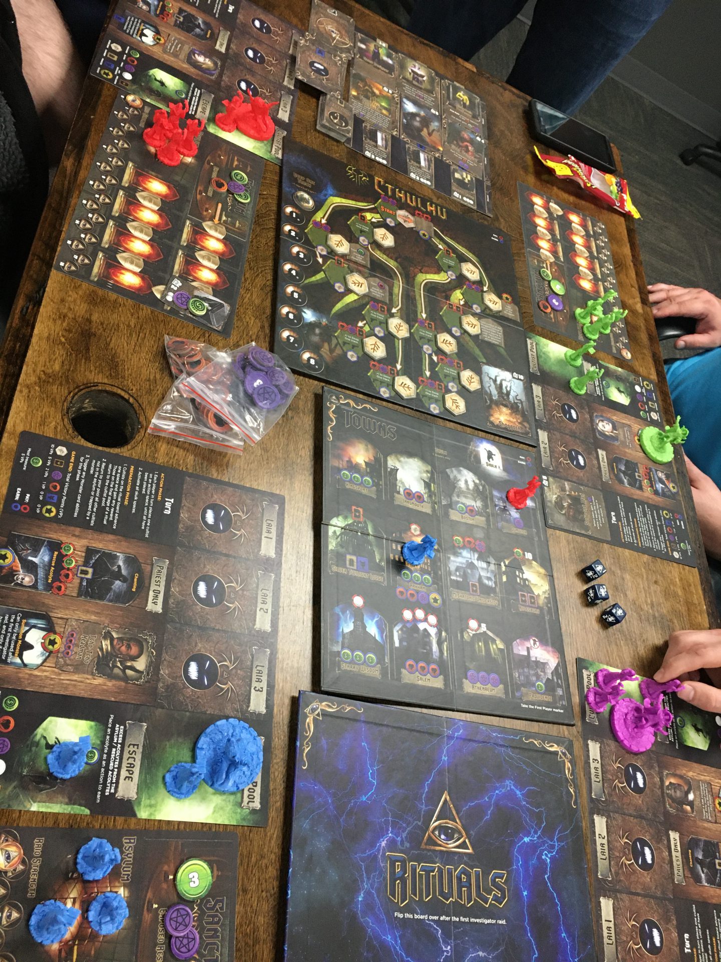 Evil High Priest Game Review – Meeple Mountain