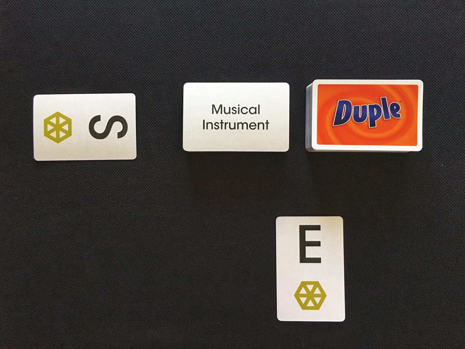 Duple Game Review – Meeple Mountain