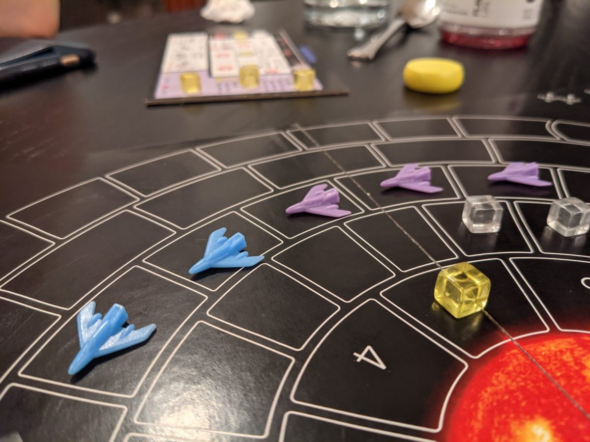Supernova Game Review – Meeple Mountain