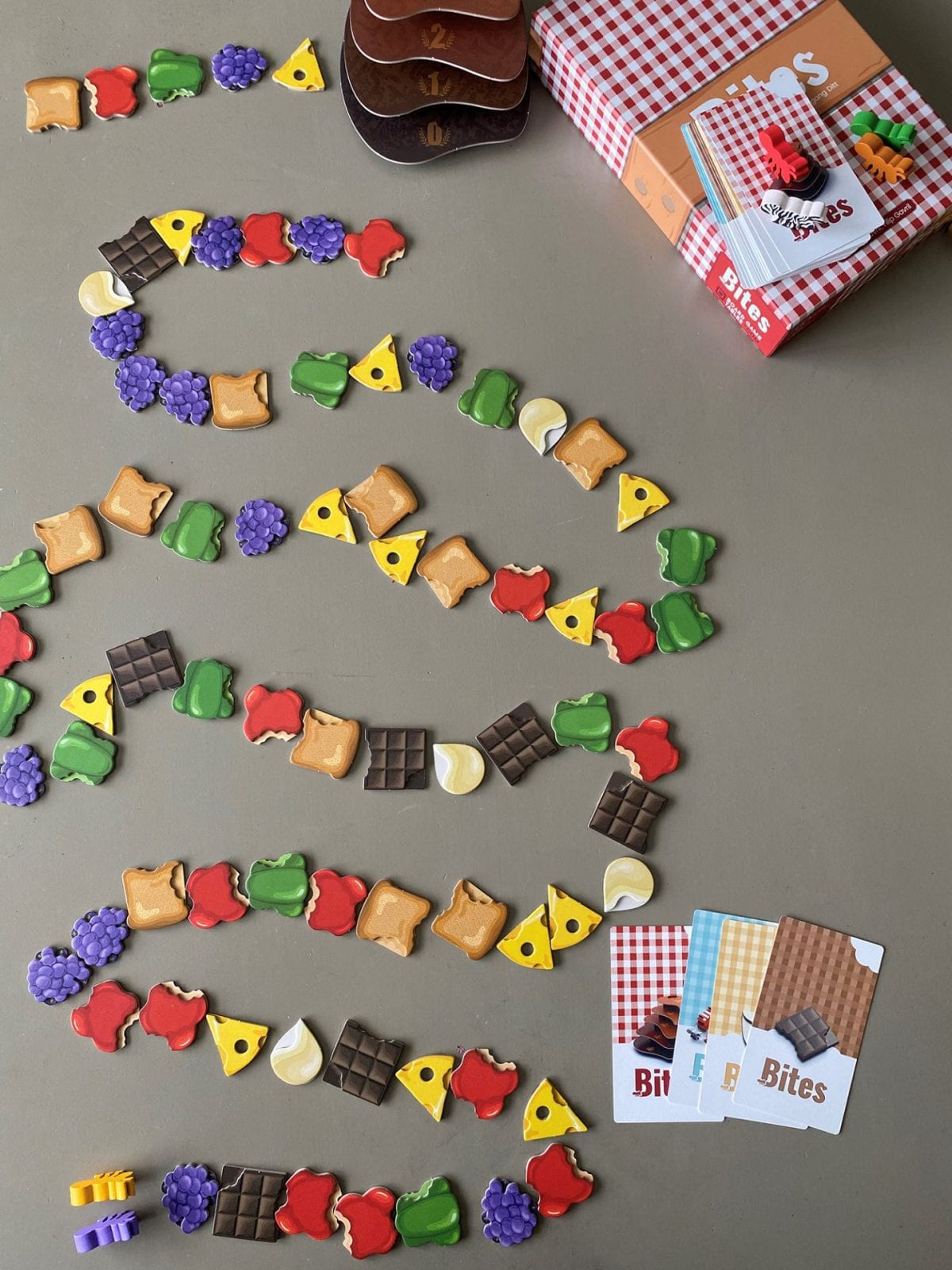 Bites Game Review – Meeple Mountain