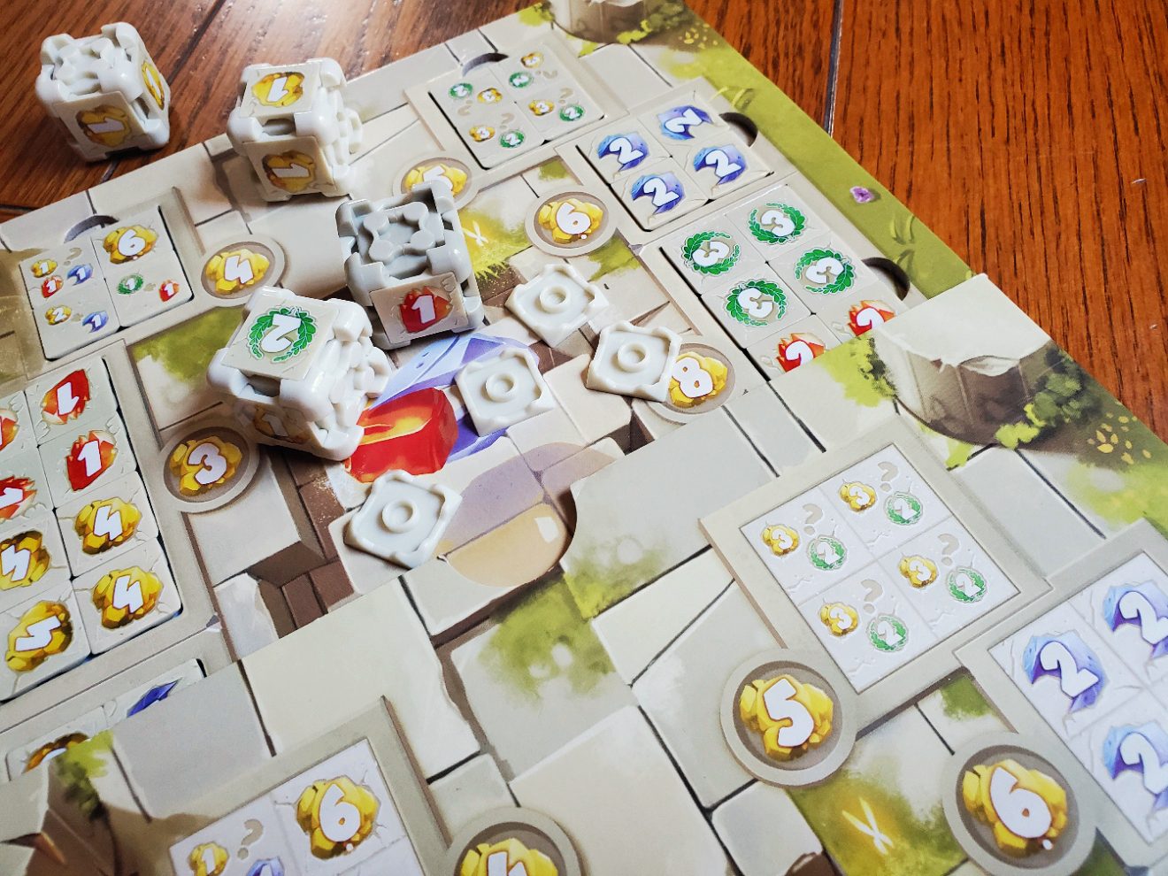 Dice Forge Game Review – Meeple Mountain