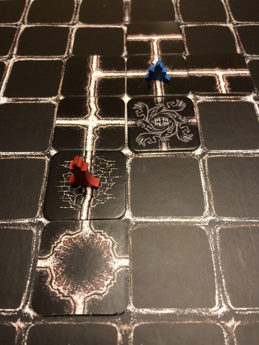 The Night Cage Game Review – Meeple Mountain