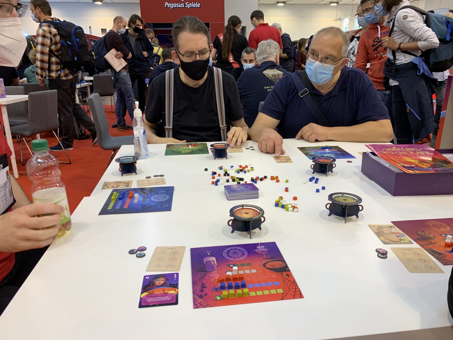Essen Spiel 2021: Baby’s erstes Spiel – Meeple Mountain
