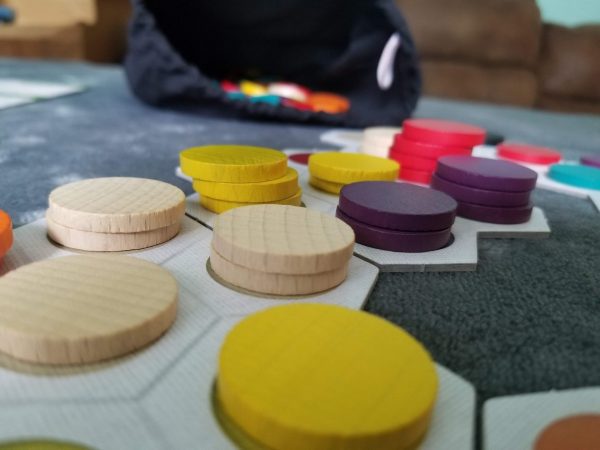 Games We Love: 7 Steps – Meeple Mountain