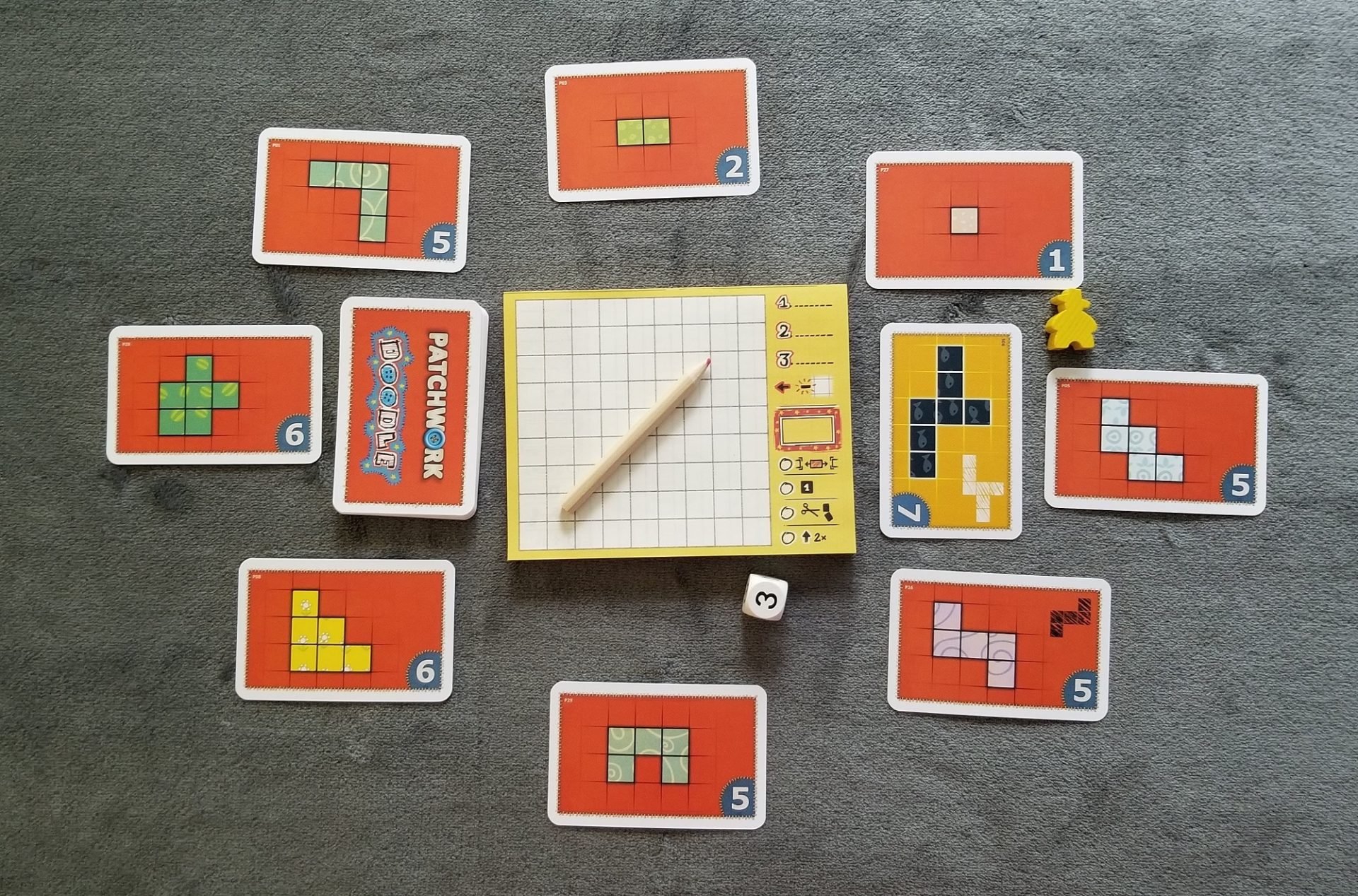 Ave Uwe: Patchwork Doodle and Express Game Review – Meeple Mountain