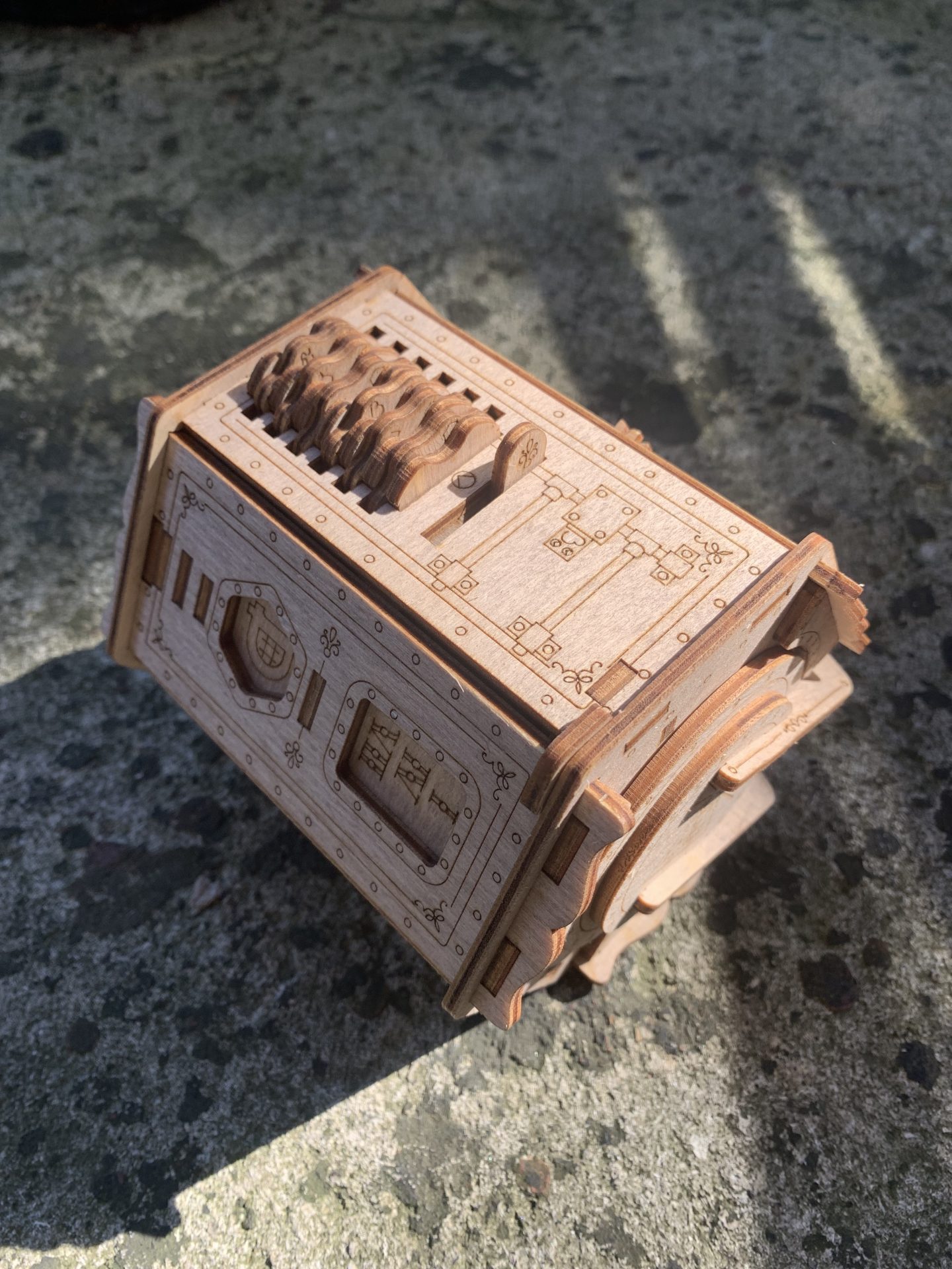 Fort Knox Box Pro Puzzle Box Review – Meeple Mountain