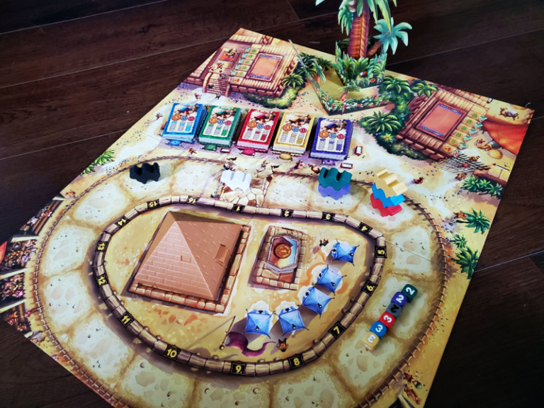 Games We Love: Camel Up (Second Edition) – Meeple Mountain