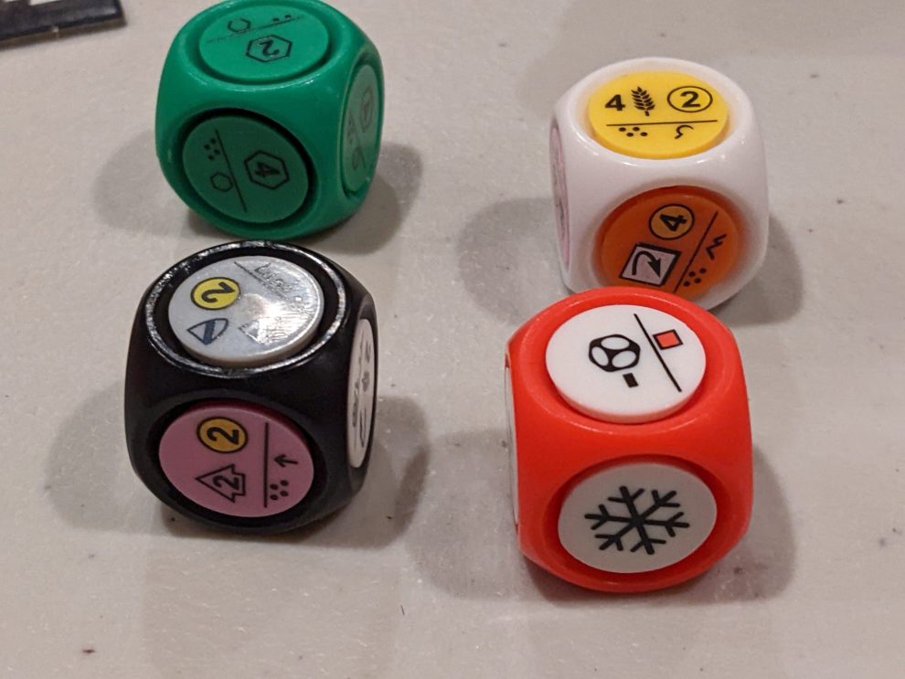 Dice Realms Game Review – Meeple Mountain