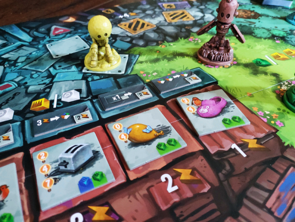 Transmissions Game Review – Meeple Mountain