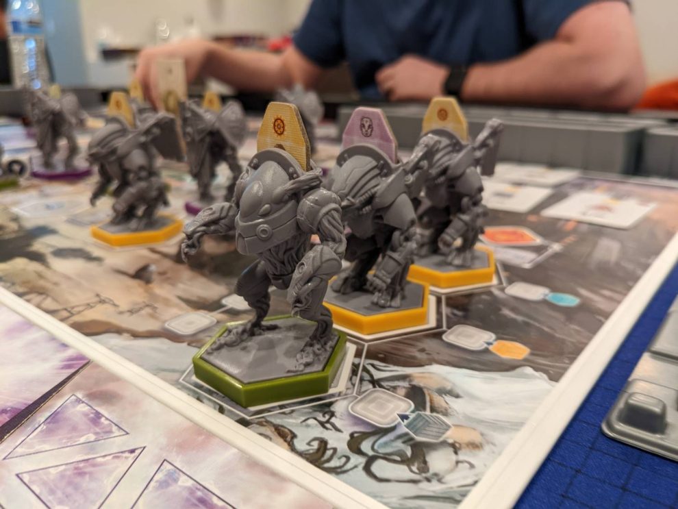 Anachrony Game Review – Meeple Mountain