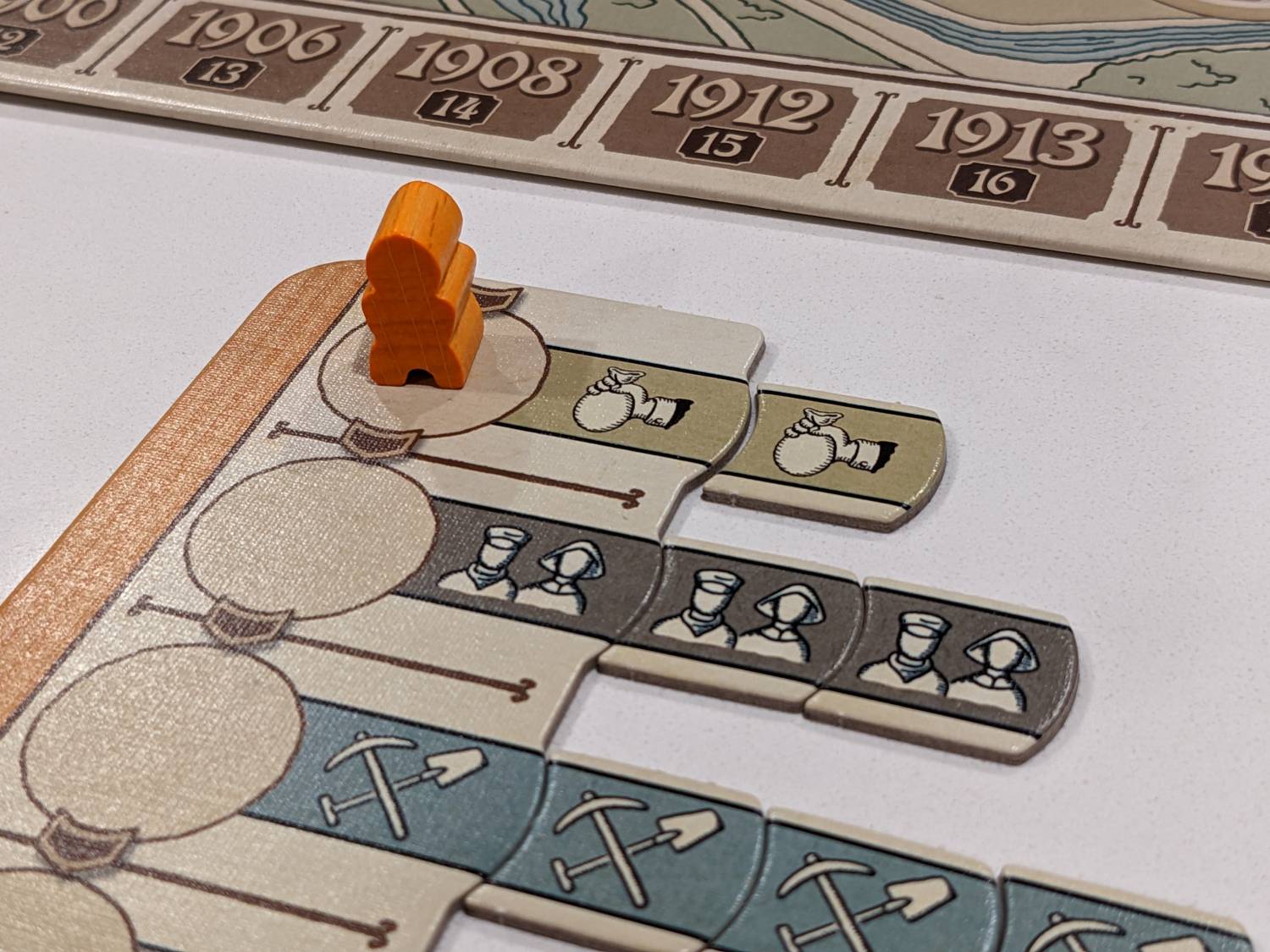 Findorff Game Review – Meeple Mountain