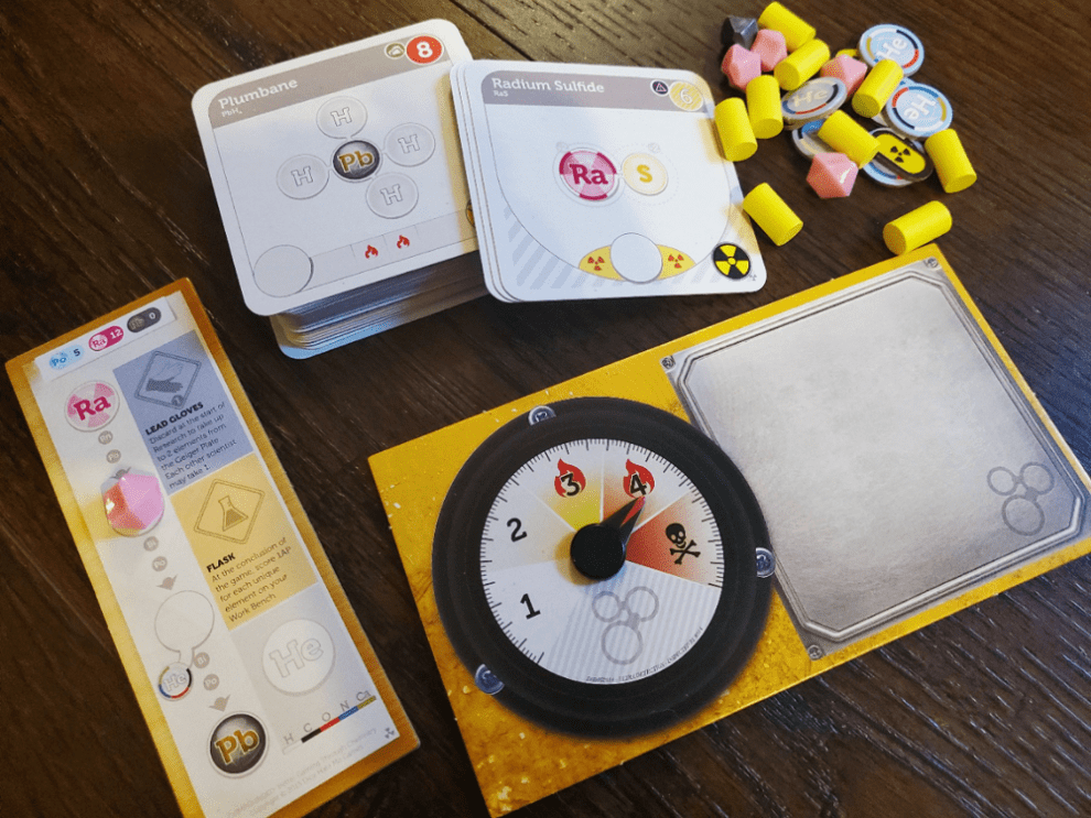 Compounded Game Review – Meeple Mountain