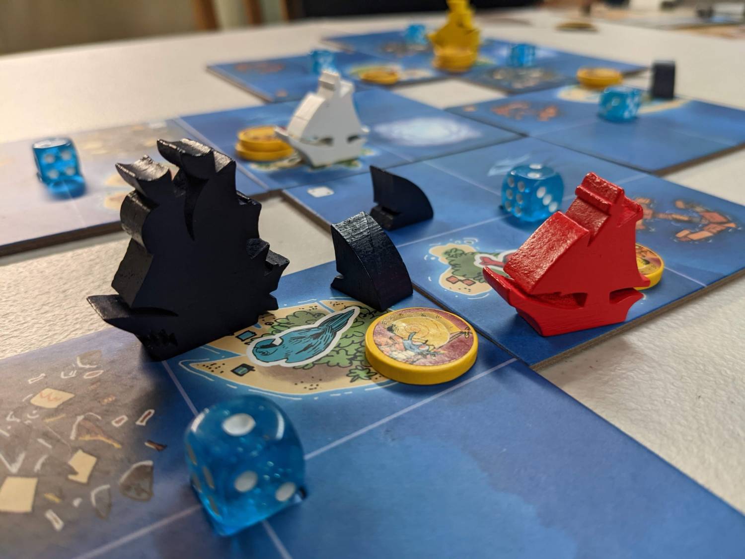 Ahoy Game Review – Meeple Mountain