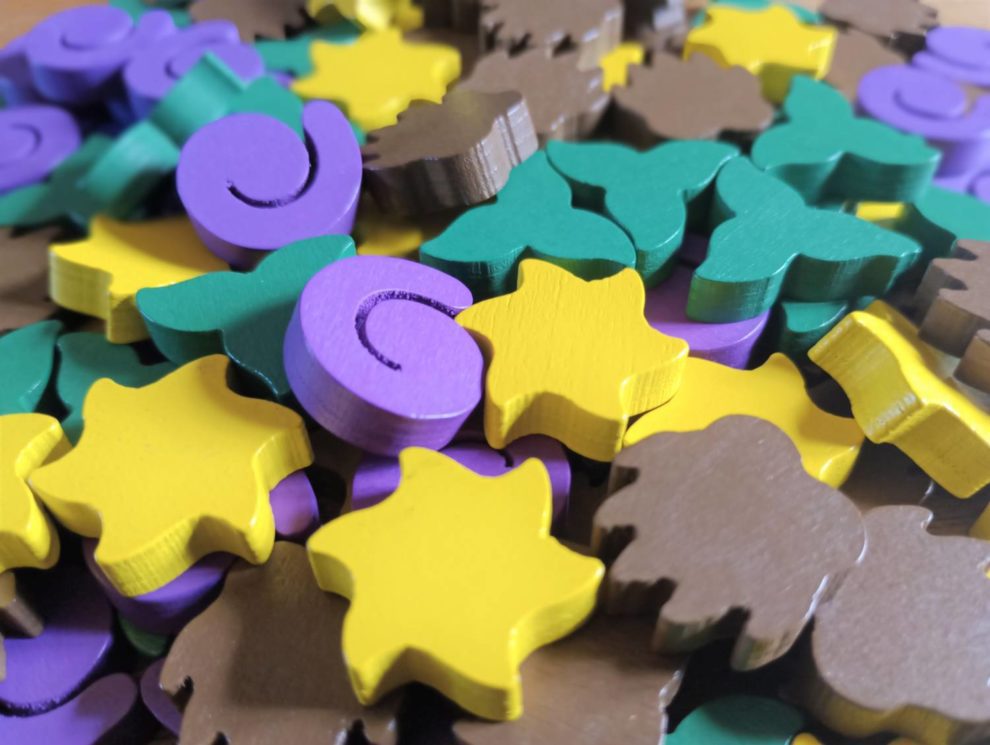 Mystic Vale: Essential Edition Game Review – Meeple Mountain