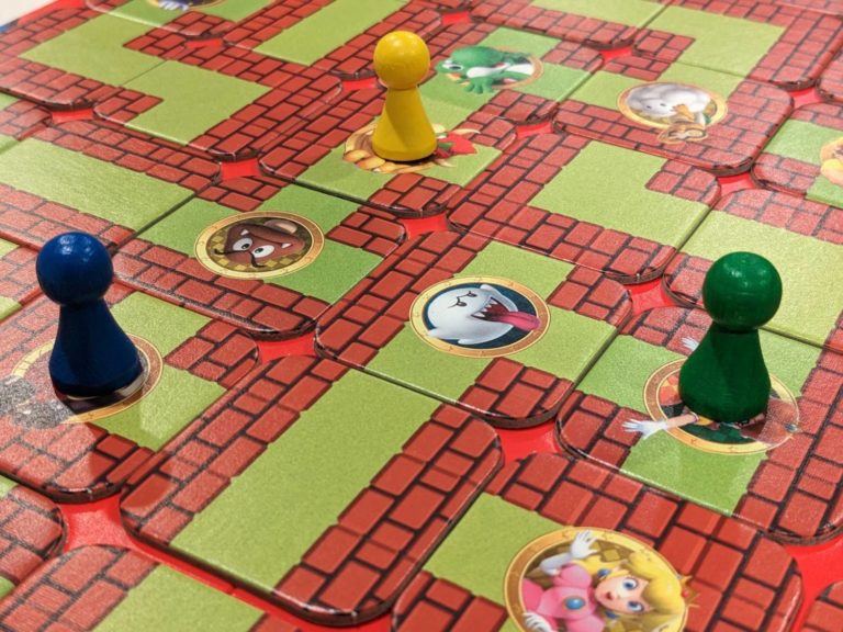 Super Mario Labyrinth Game Review – Meeple Mountain
