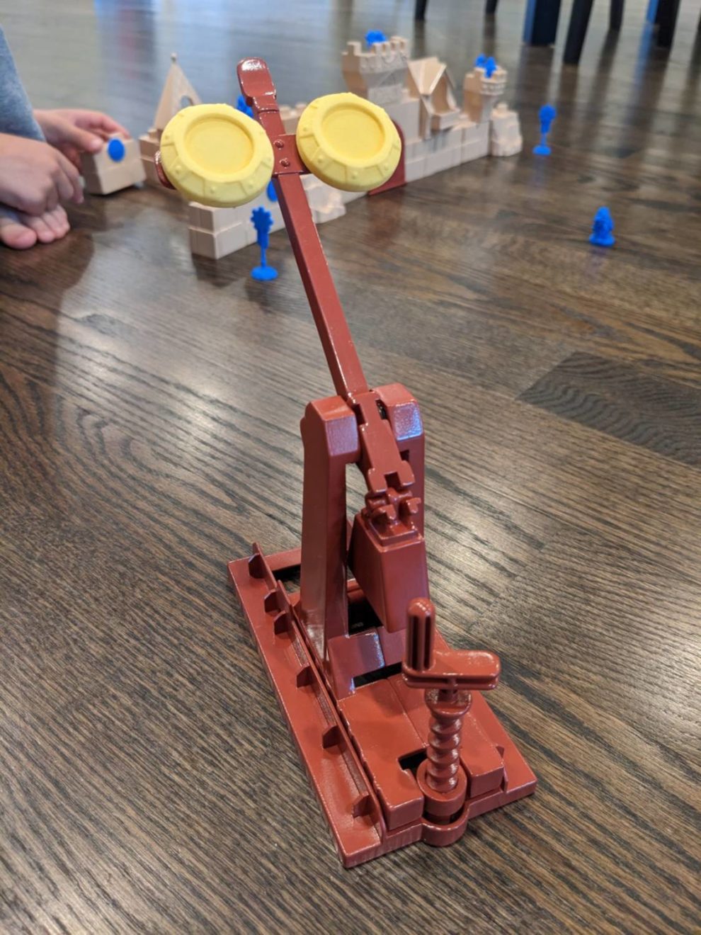 Crossbows & Catapults Game Review – Meeple Mountain