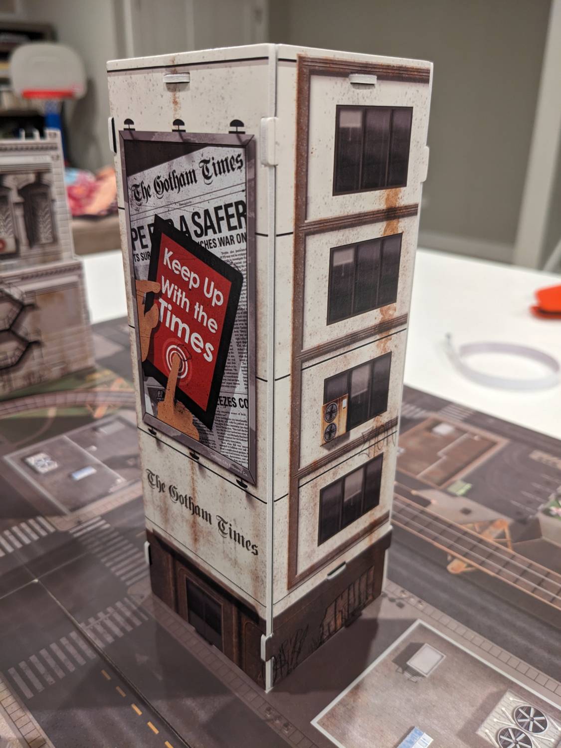 The Arkham Asylum Files: Panic in Gotham City Game Review – Meeple Mountain