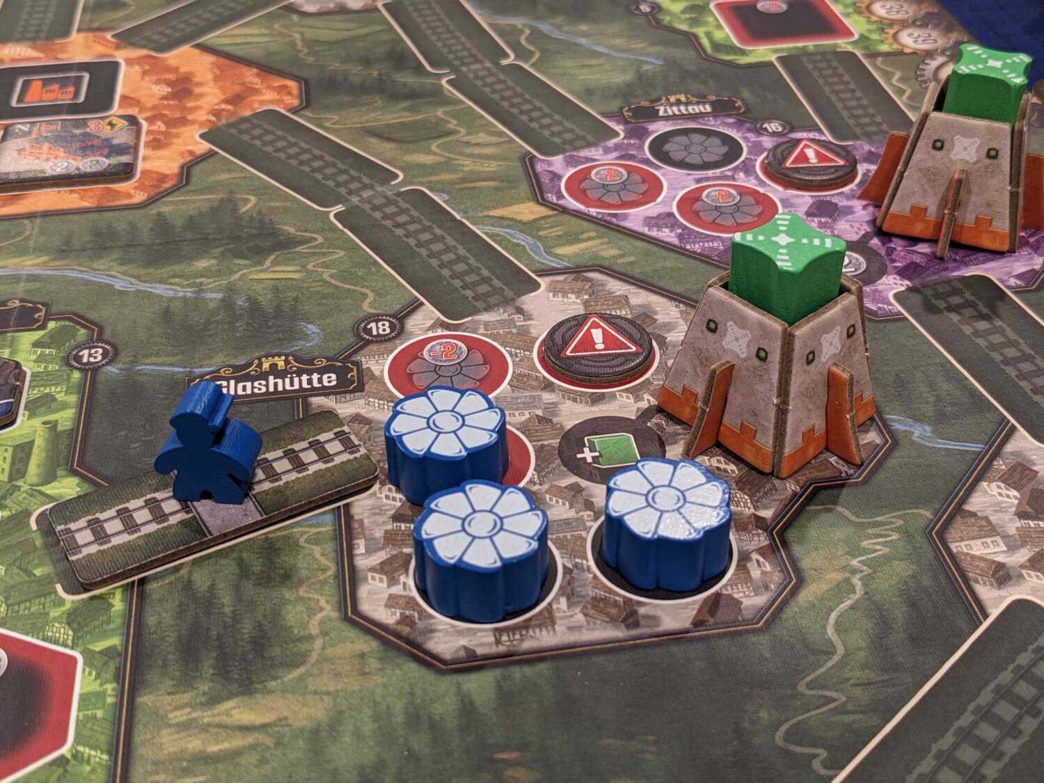 Nucleum Game Review — Meeple Mountain