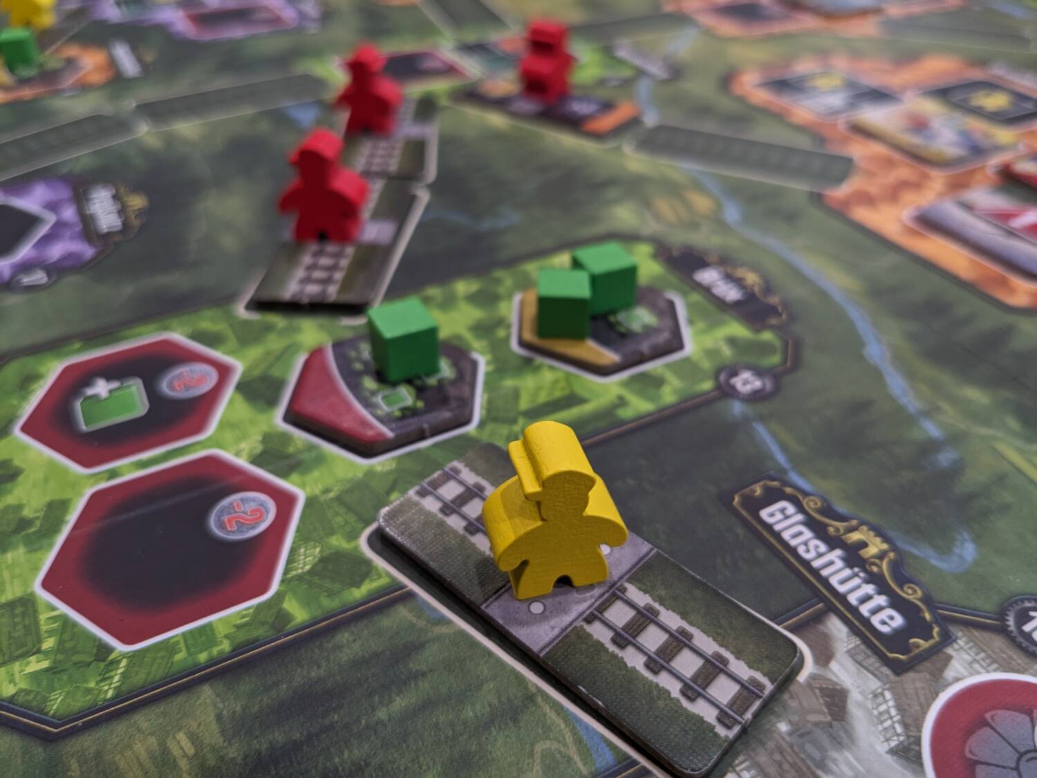 Nucleum Game Review – Meeple Mountain