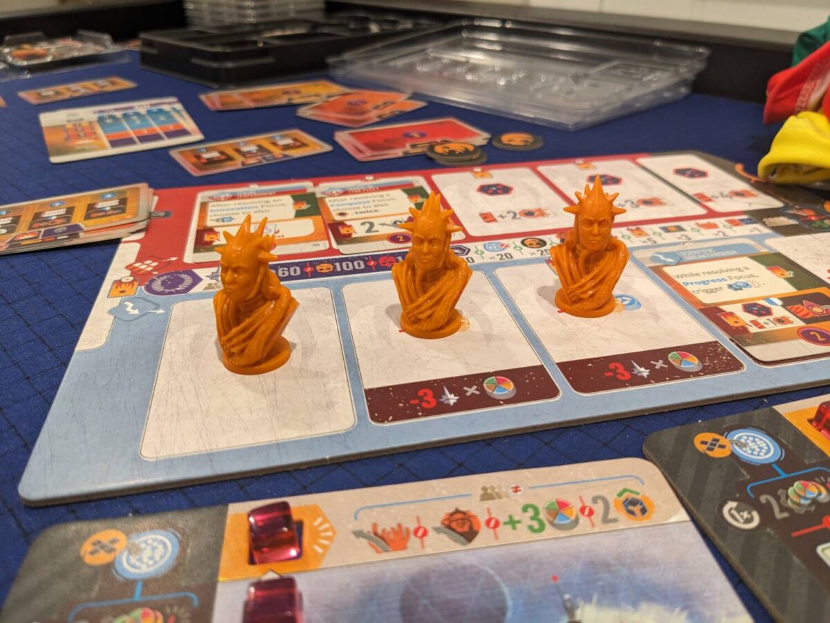 Into the Voidfall, Part Four: Co-Op/Solo Mode – Meeple Mountain