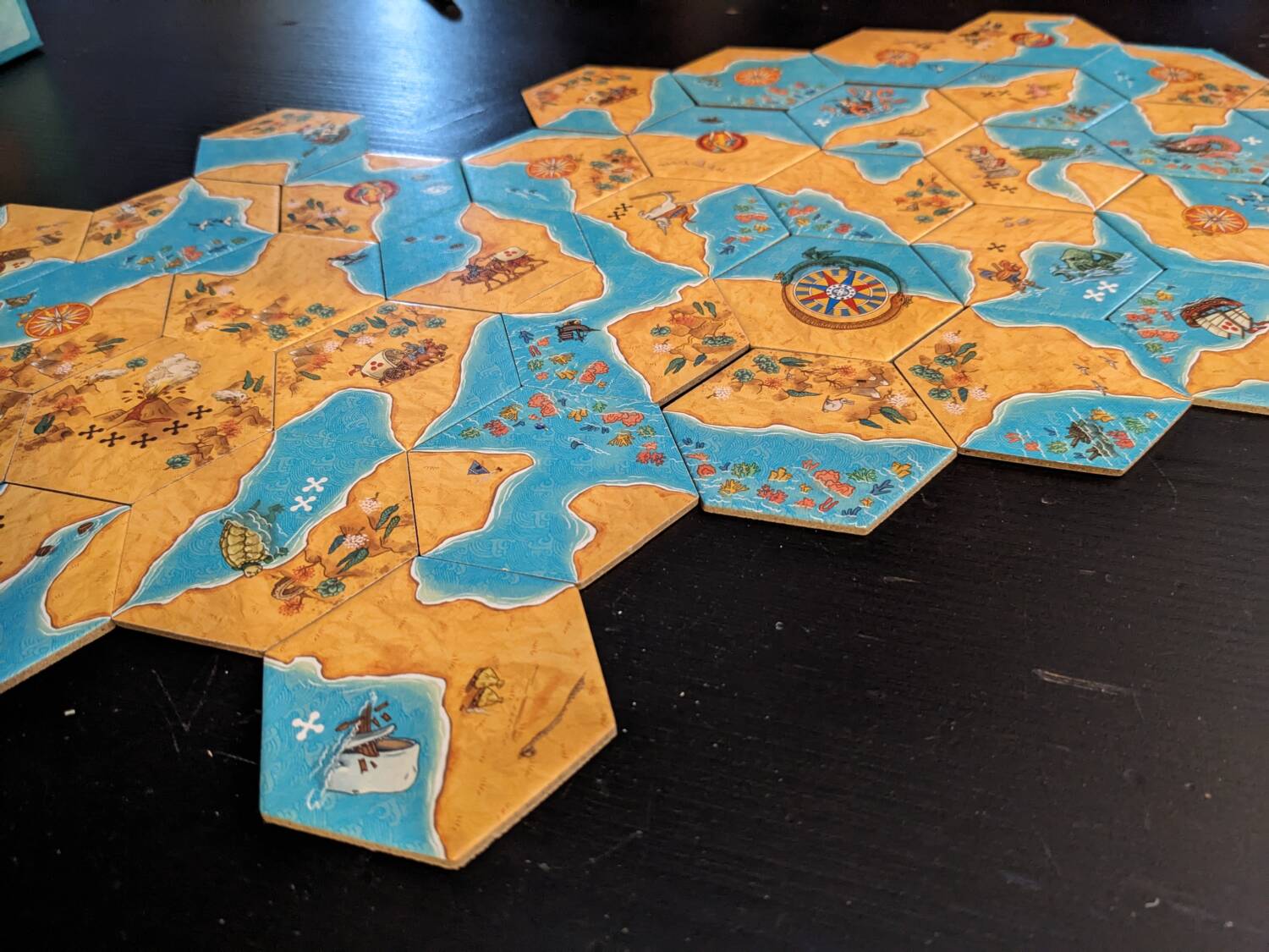 Land vs Sea Game Review – Meeple Mountain