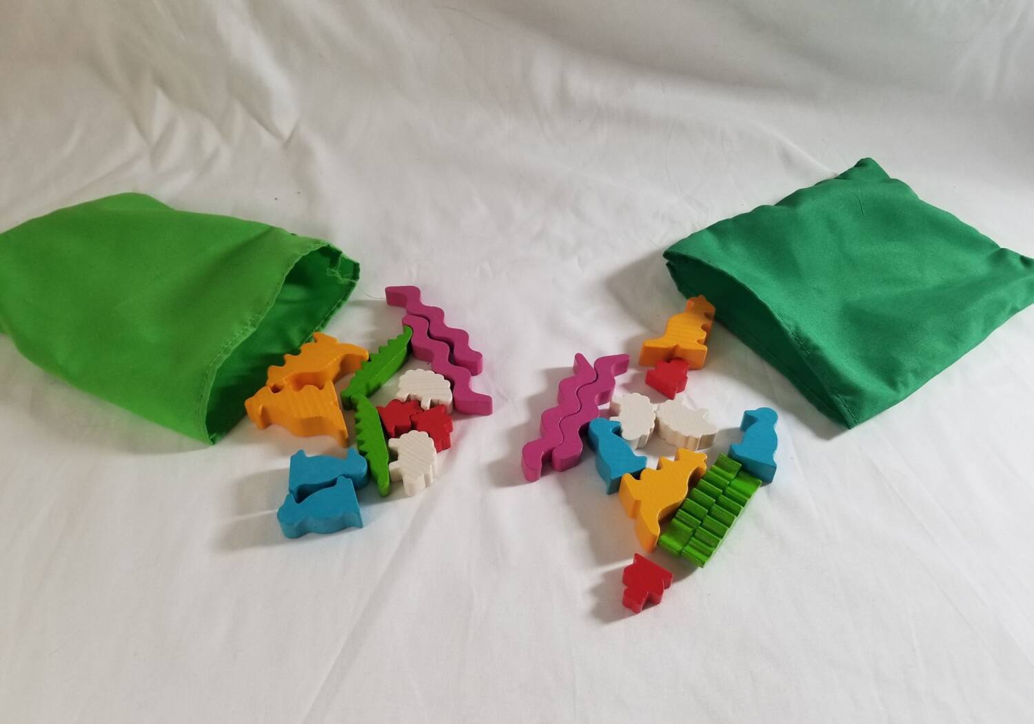 Taxi Wildlife Game Review – Meeple Mountain
