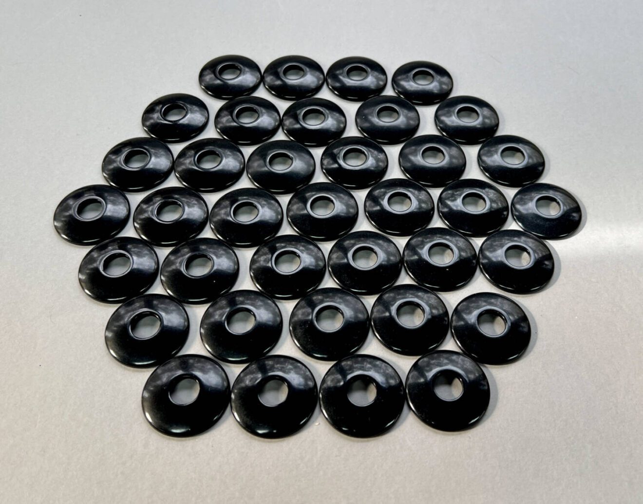 ZÈRTZ Game Review – Meeple Mountain