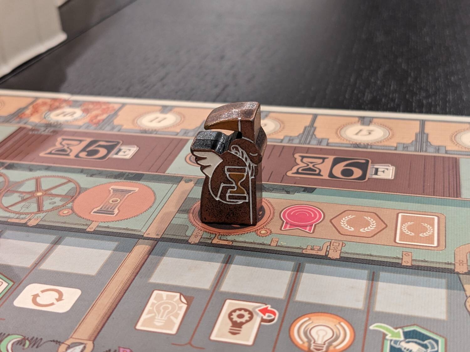 Inventions: Evolution of Ideas Game Review – Meeple Mountain