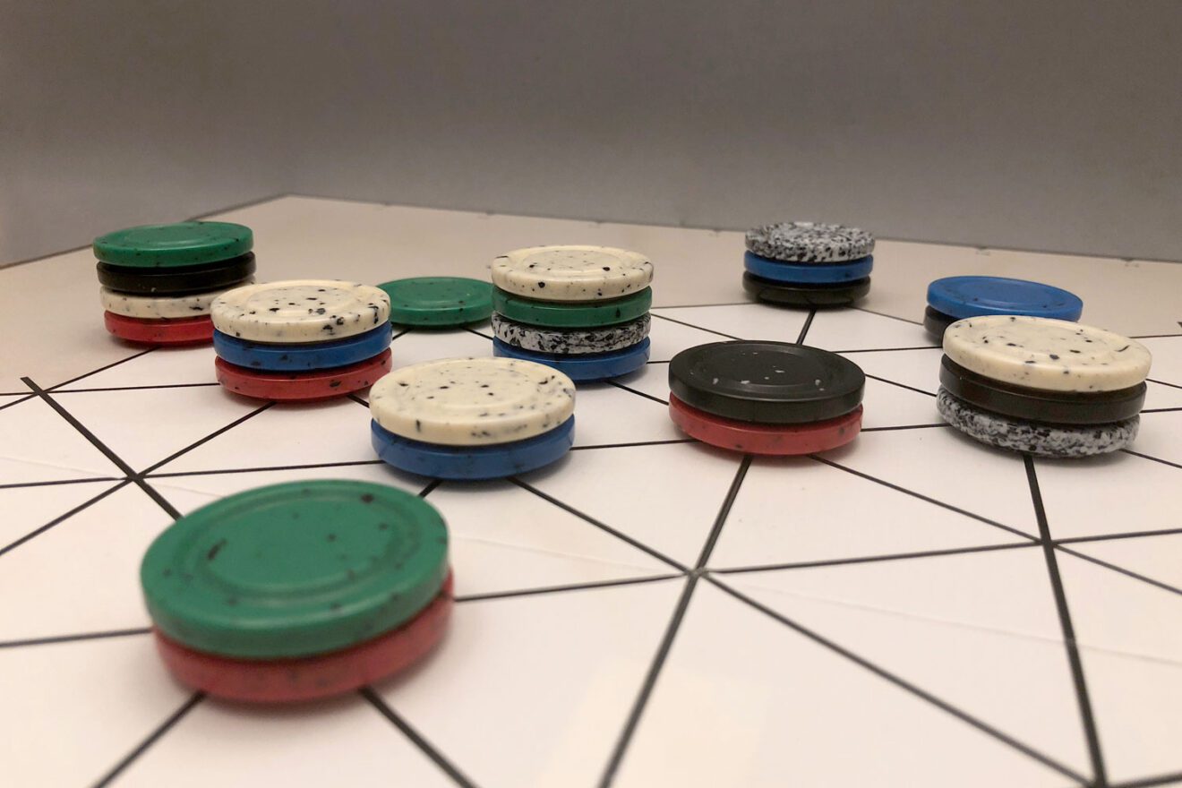 LYNGK Game Review – Meeple Mountain