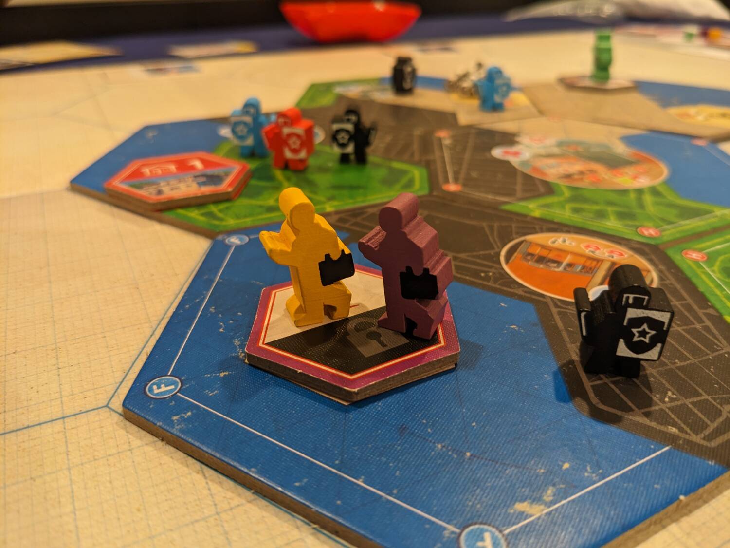 Escape Plan Game Review – Meeple Mountain