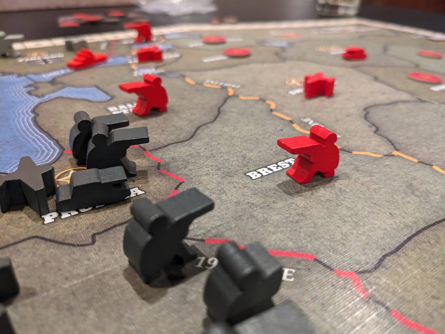 Quartermaster General: East Front Game Review – Meeple Mountain