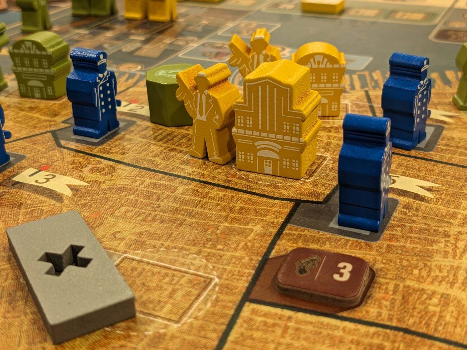 Speakeasy Game Review – Meeple Mountain