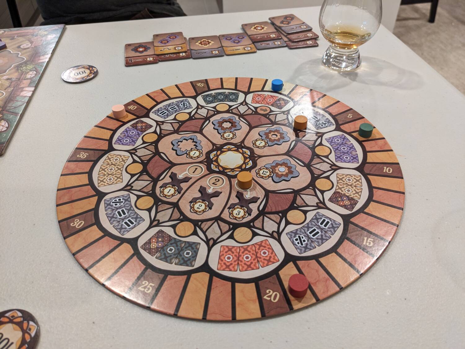 Intarsia Game Review – Meeple Mountain