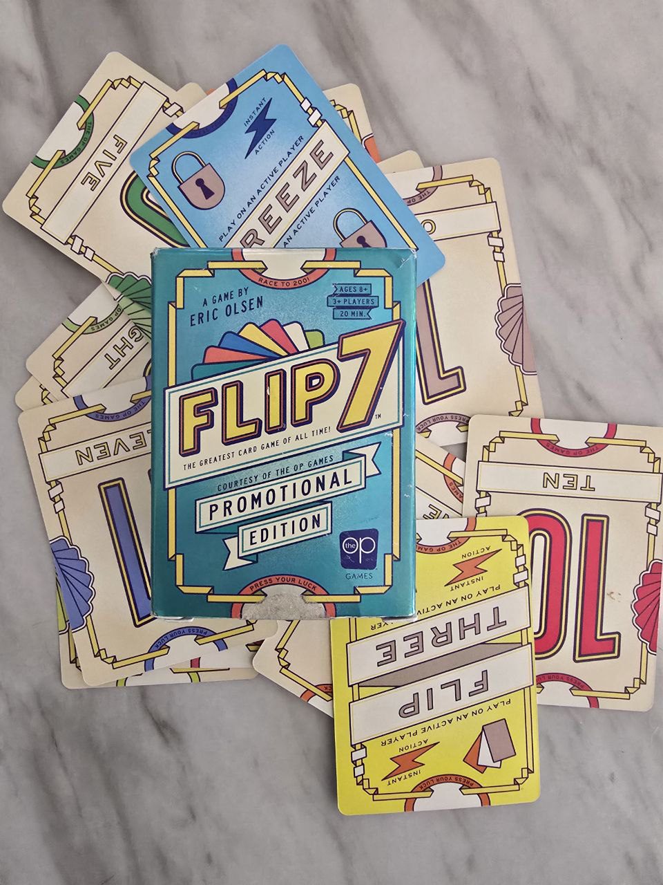 Flip 7 Game Review – Meeple Mountain